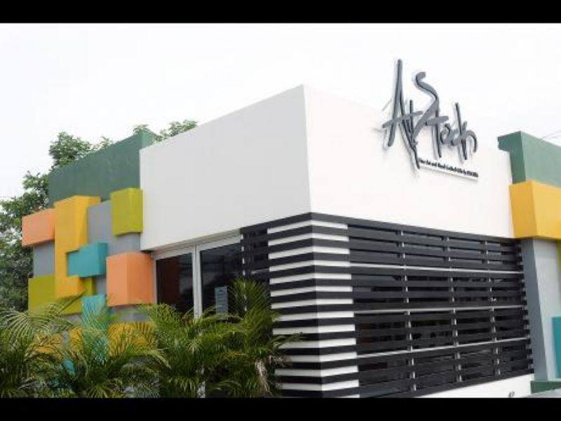 Edna Manley College Marks 40 Years | Experience Jamaique